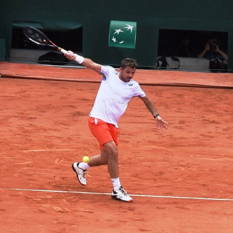 Racquet Swing Weights - Tennisnerd.net - What swing weight is best?