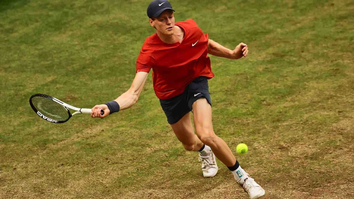 Jannik Sinner's new shoes - Tennisnerd.net