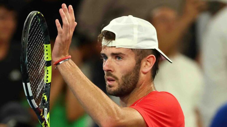 Jacob Fearnley's Racquet - Player Profile - Tennisnerd.net