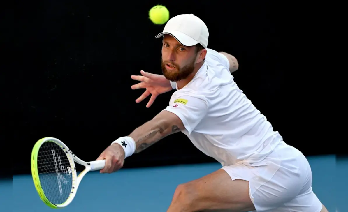 Corentin Moutet's Racquet - Player Profile - Tennisnerd.net