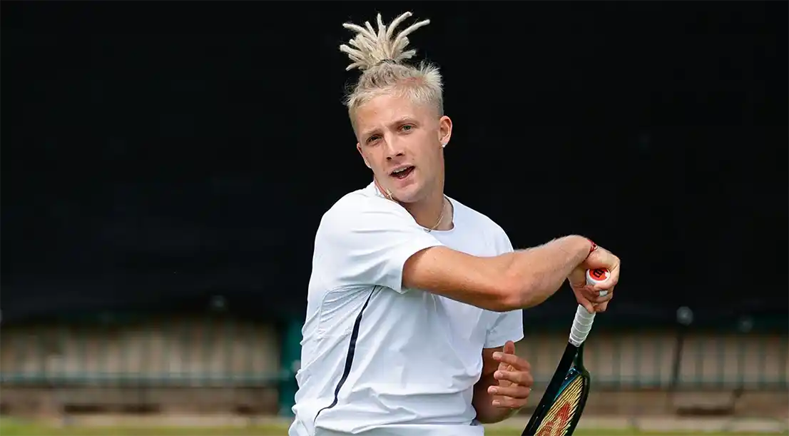 Mark Lajal's Racquet - Player Profile - Tennisnerd.net