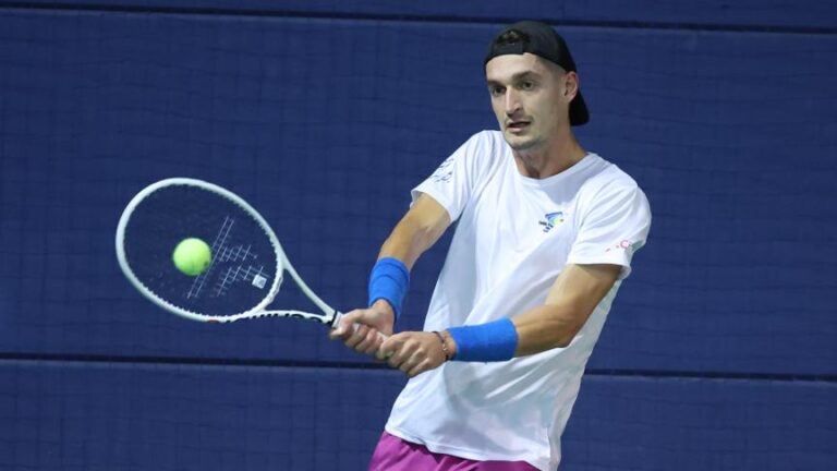 Terence Atmane's Racquet - Player Profile - Tennisnerd.net
