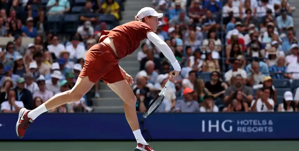 Jannik Sinner's Racquet and Player Profile